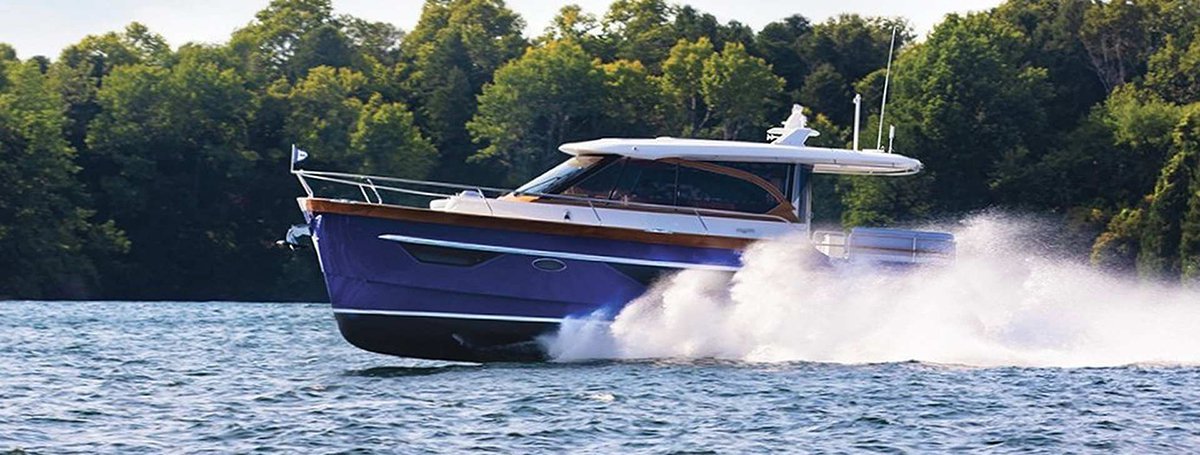 Custom Yachts - Burger Boat Company